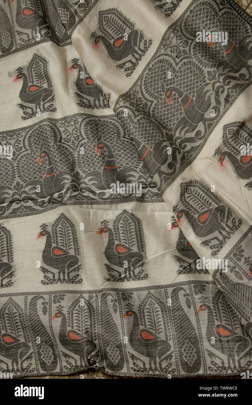 Sari fabric texture silk hi-res stock photography and images - Alamy