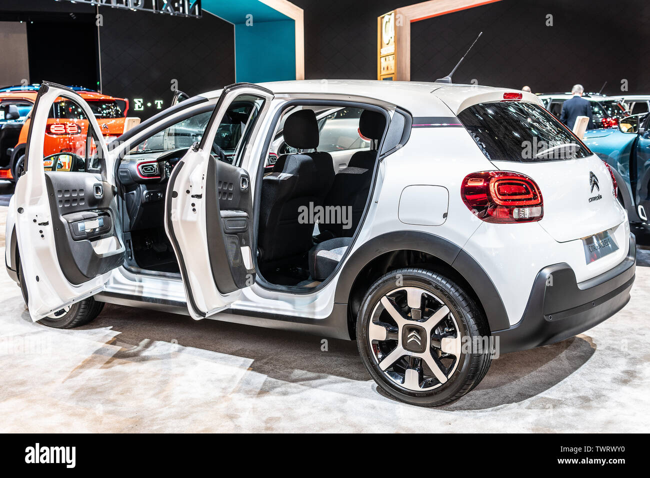 Paris, France, October 09, 2018: metallic white Citroen C3 Elle at ...