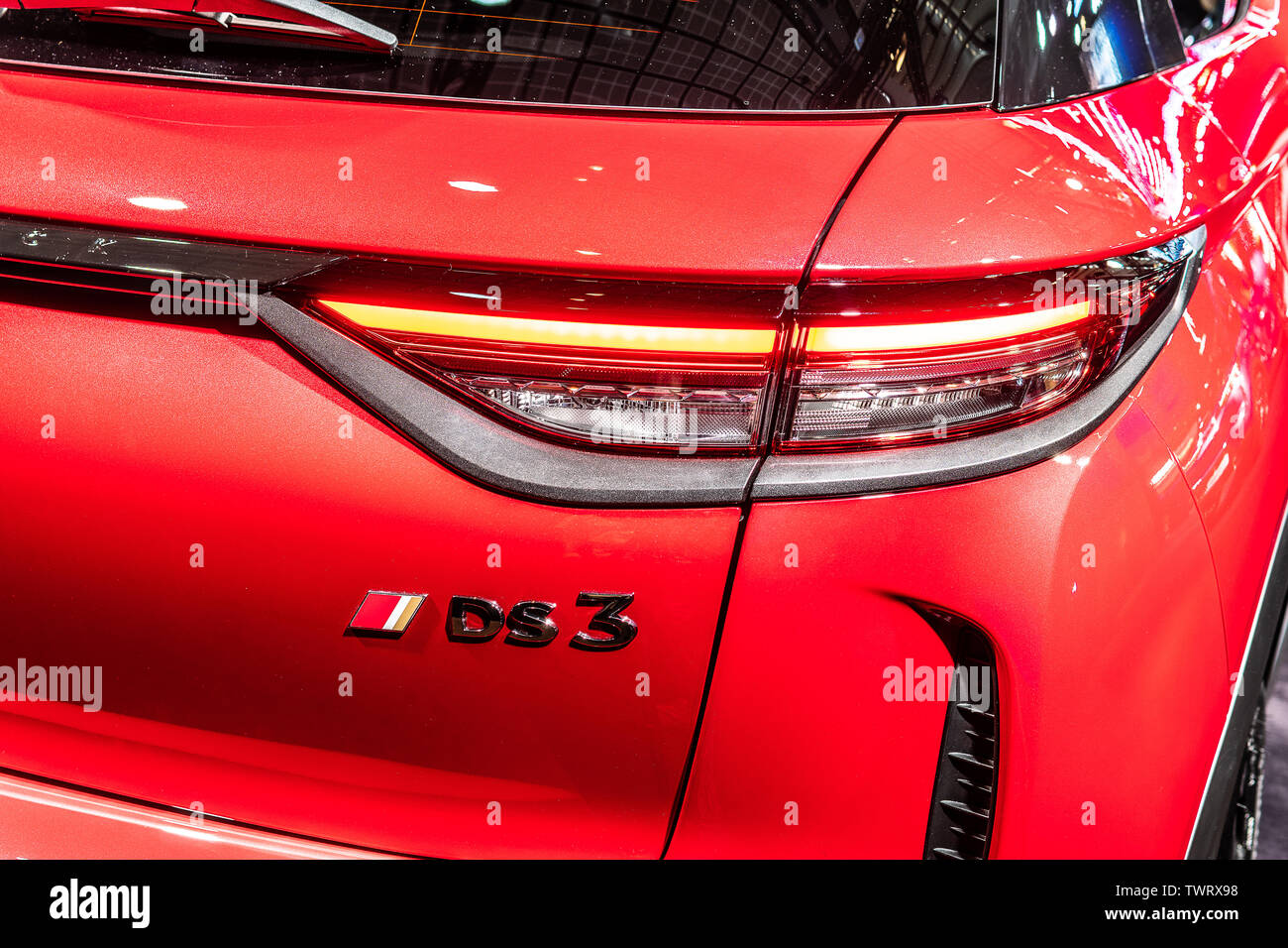 Citroen ds france hi-res stock photography and images - Alamy