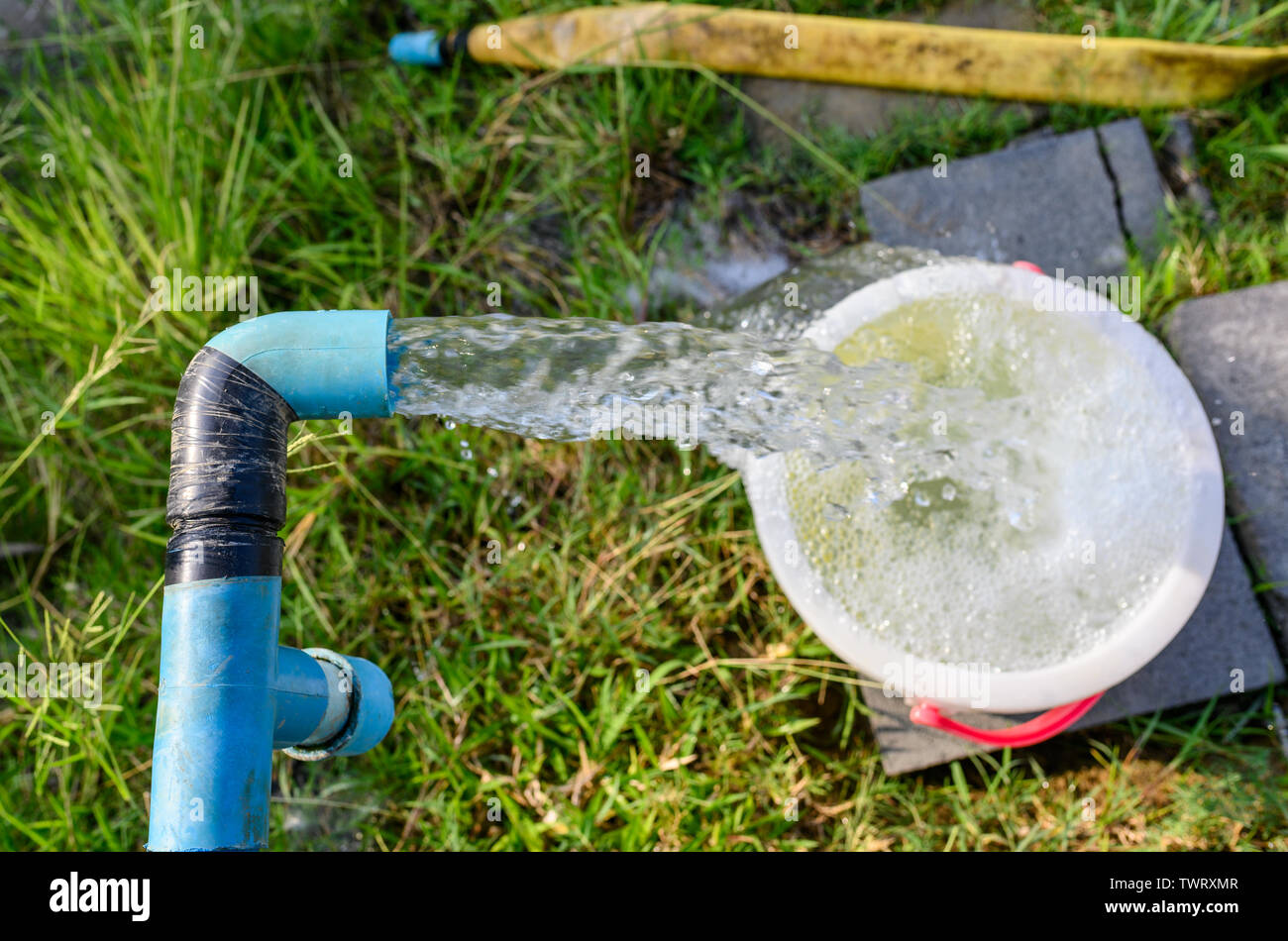 Hydrant gushing water hi-res stock photography and images - Alamy