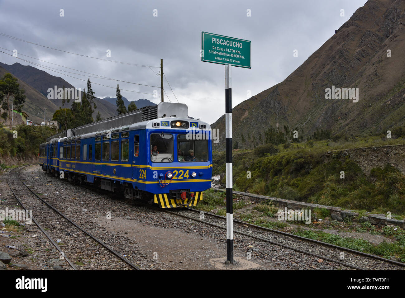 Peruvian rail hi-res stock photography and images - Alamy