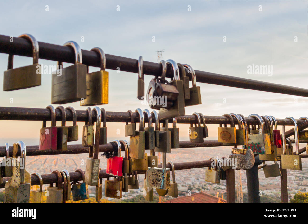 Hanging lock hi-res stock photography and images - Alamy