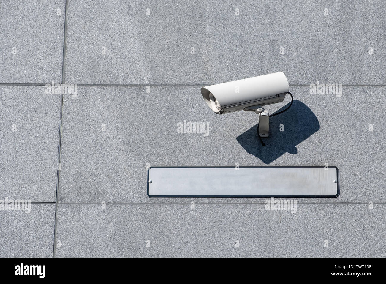 Cctv camera building night hi-res stock photography and images - Alamy