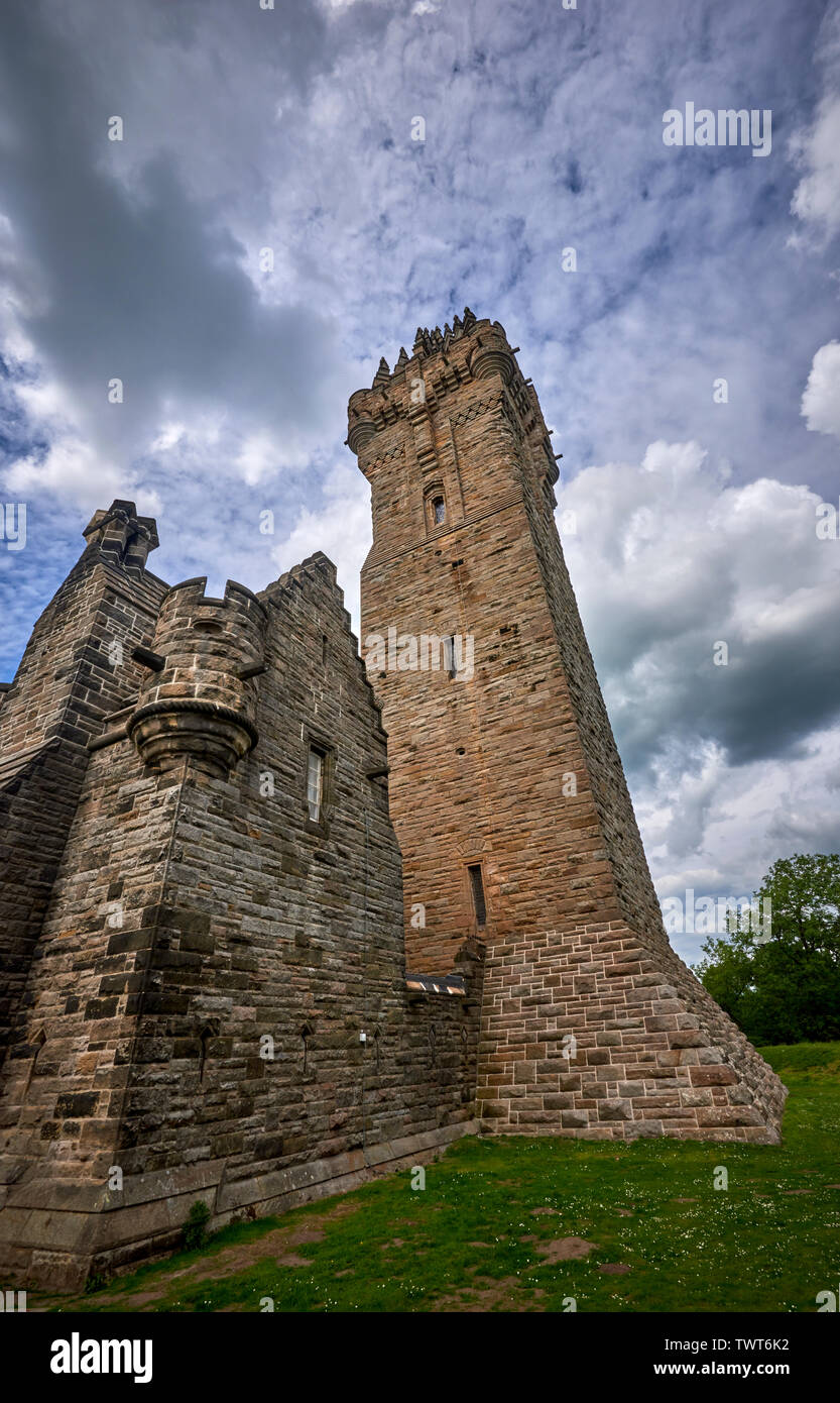 Standing stone stirling hi-res stock photography and images - Alamy