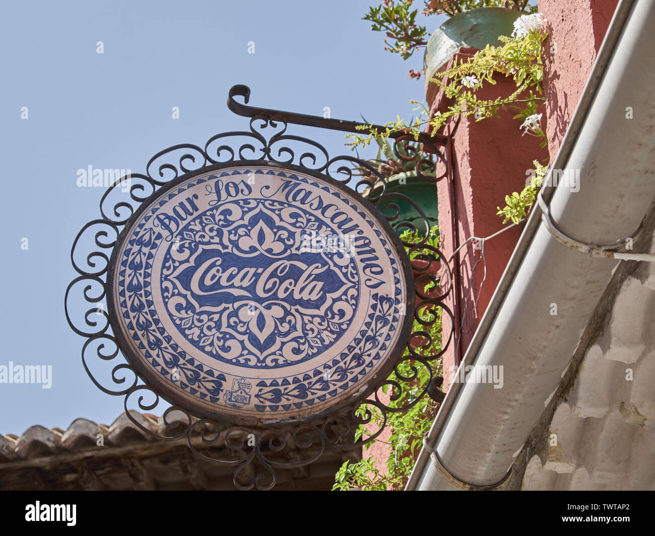Old Coca Cola sing. El Albaicín, Granada, Spain Stock Photo - Alamy