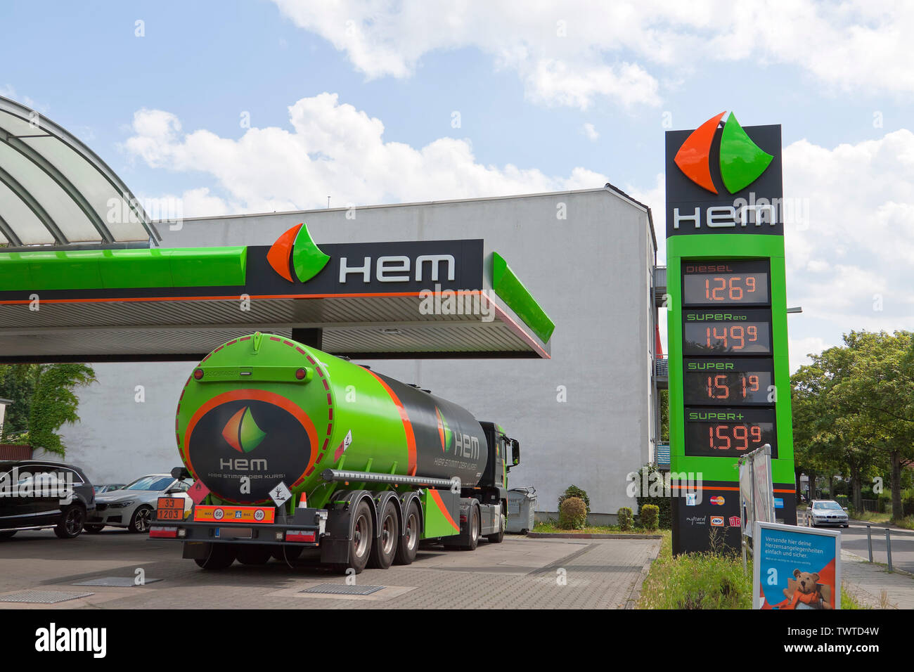 Hem logo hi-res stock photography and images - Alamy