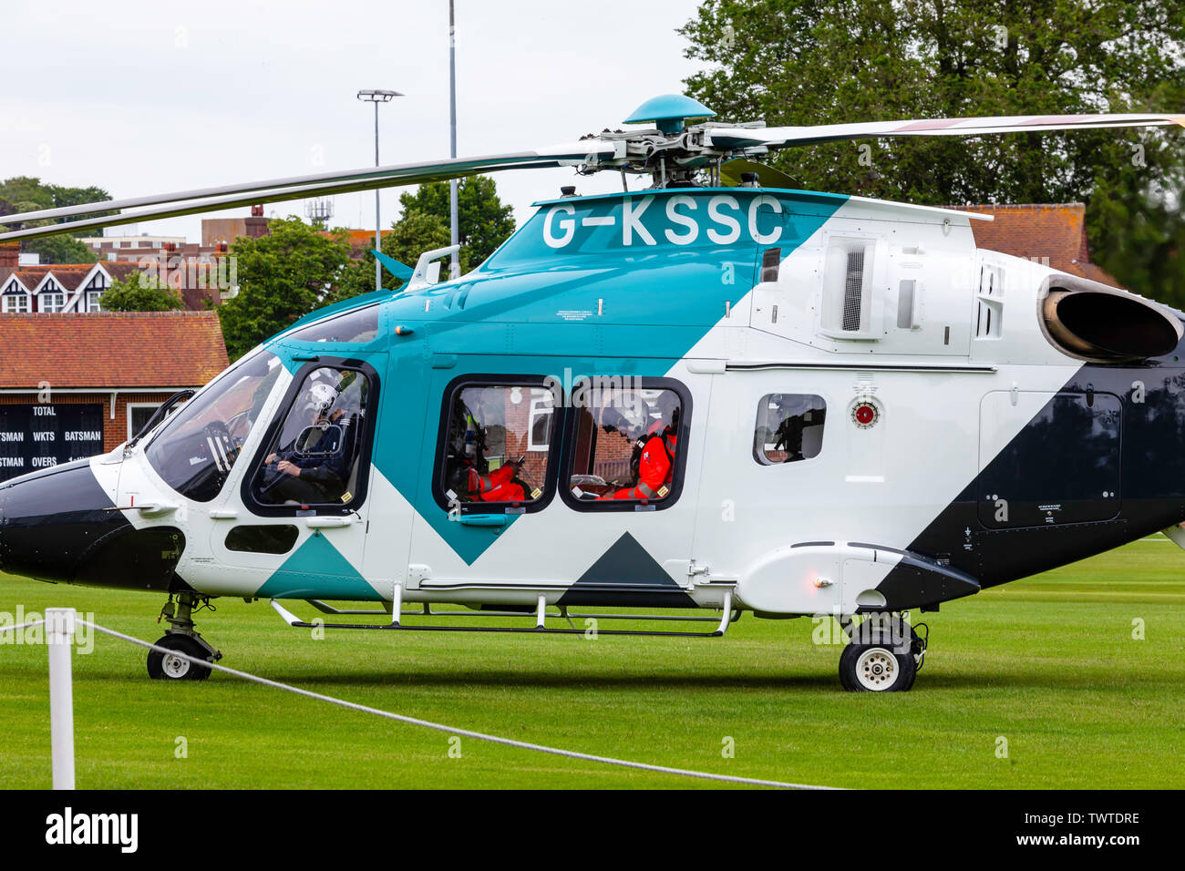 Helicopter rescue ambulance hi-res stock photography and images - Alamy