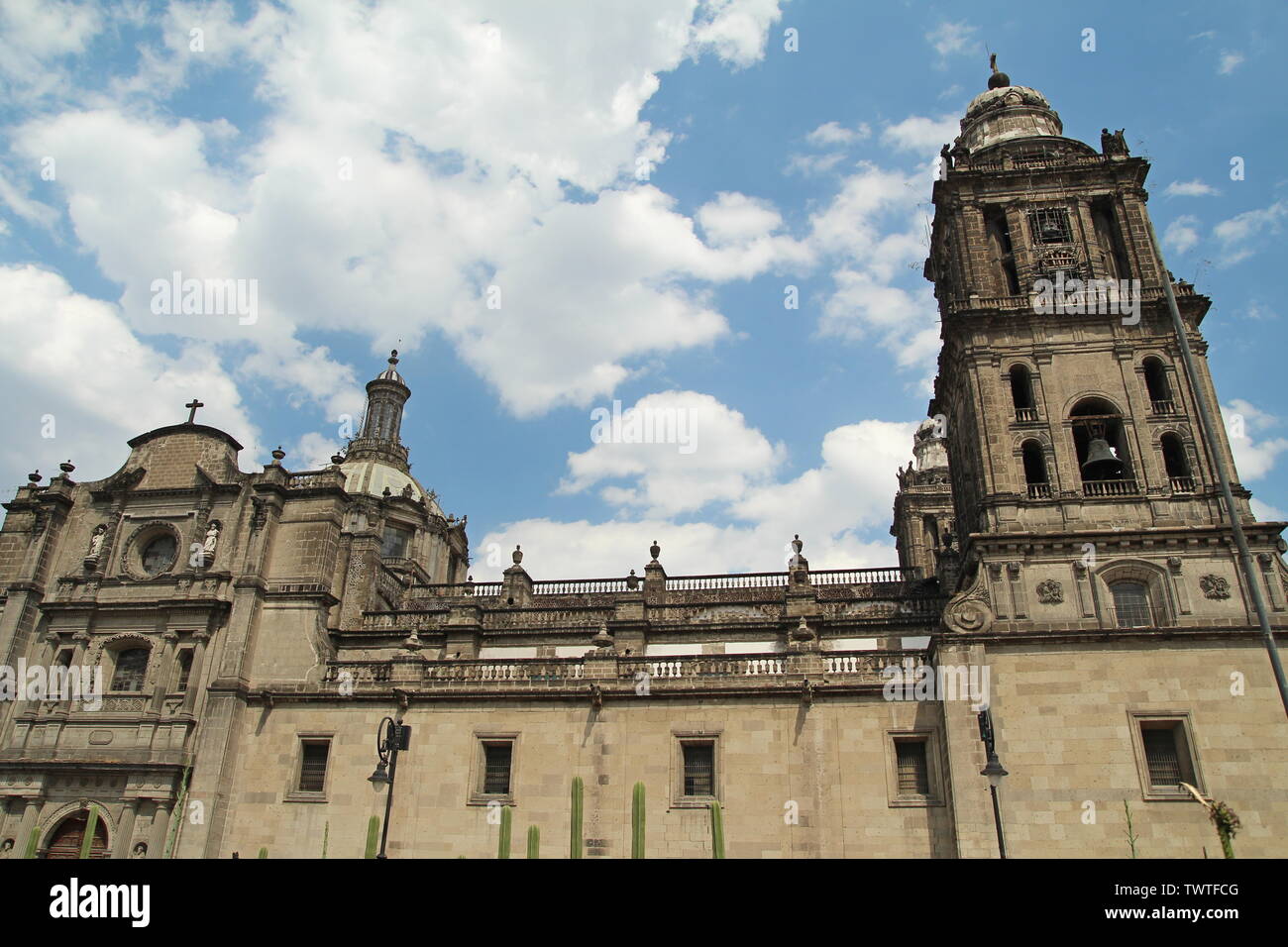 Mexican Metropolitan Cathedral at Zocalo in Mexico city. Catedral ...
