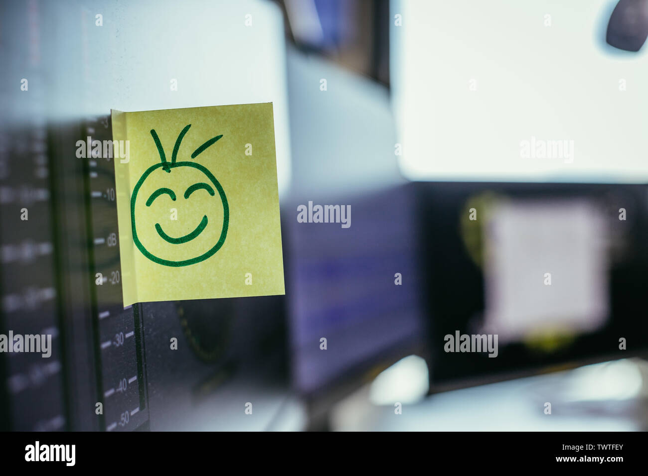 Computer smiley hi-res stock photography and images - Alamy