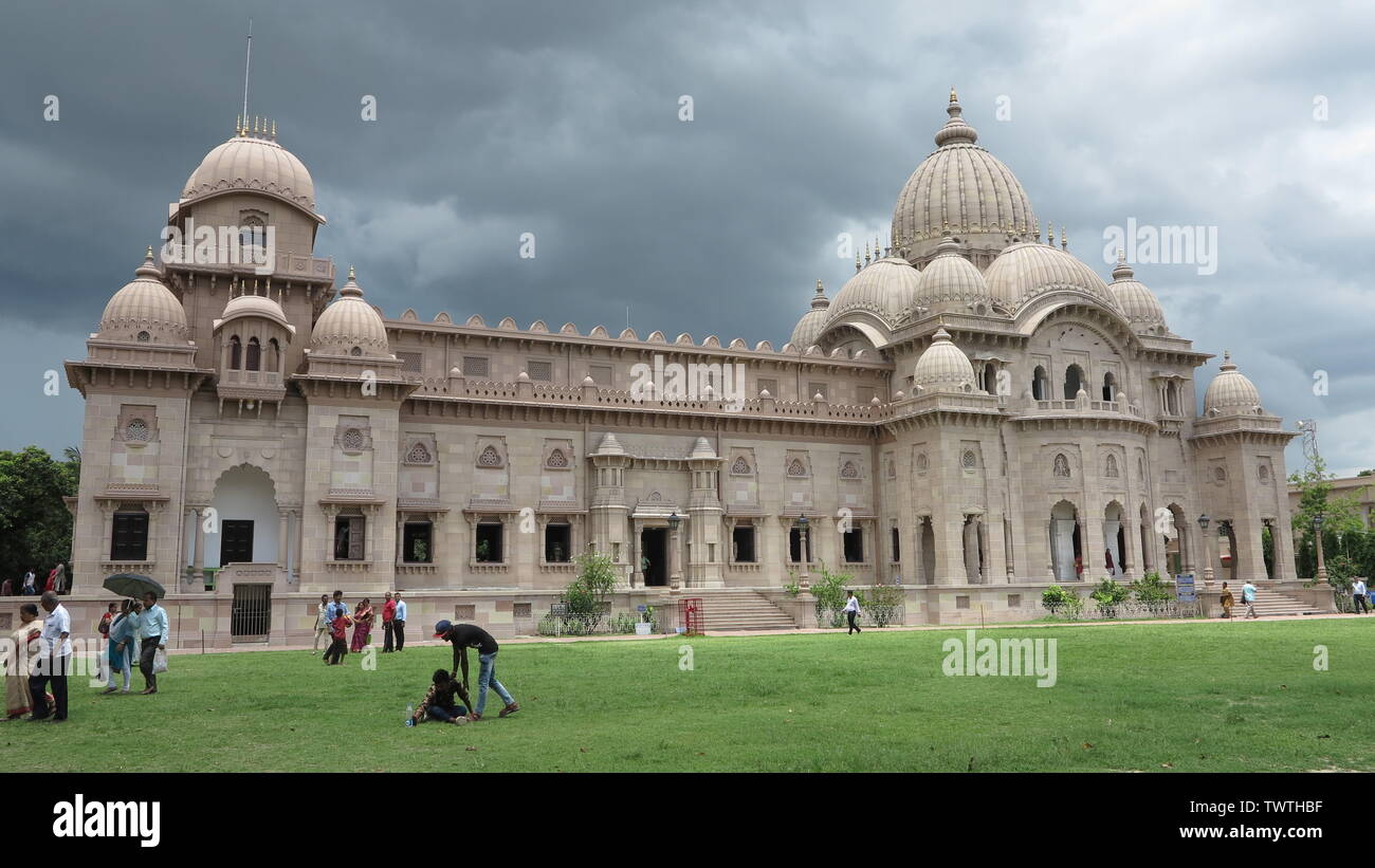 Swami vivekananda ashram india hi-res stock photography and images - Alamy