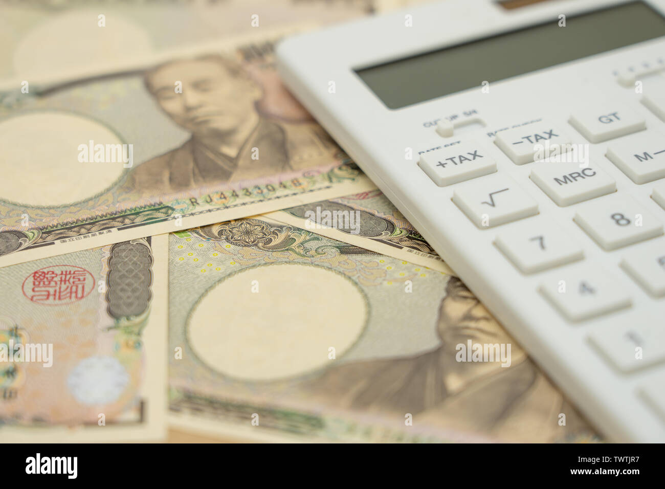 Pay queue Annual income (TAX) for the year TAX Time watches put on the ...