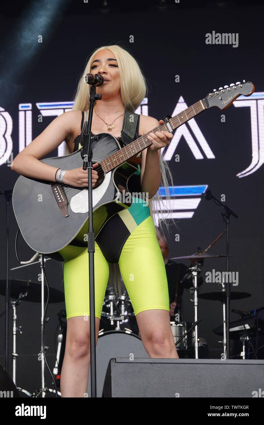 Bbc radio 1xtra hi-res stock photography and images - Alamy