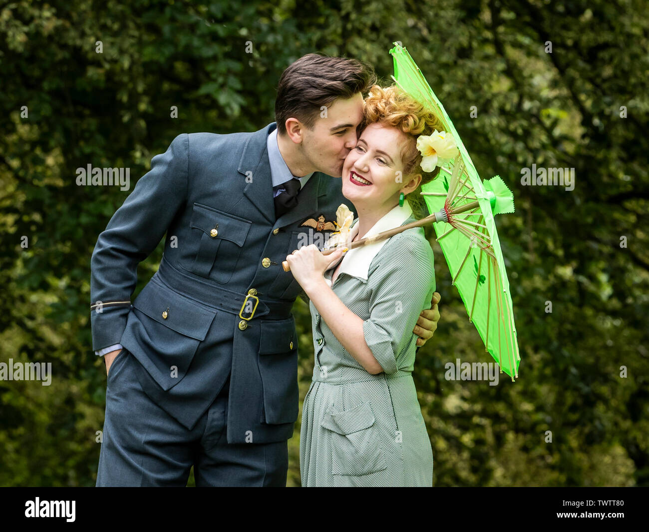 Tom Power and Emma Louise at the Harrogate 1940s festival Stock Photo ...