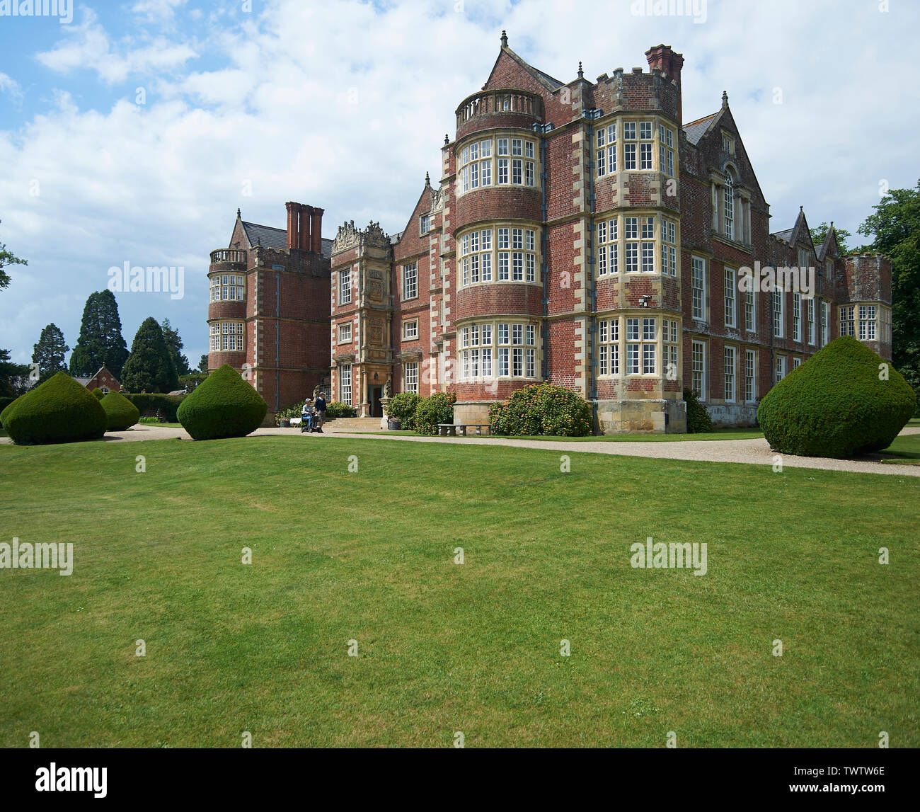 Burton Agnes Hall and the award-winning gardens in the heart of the ...