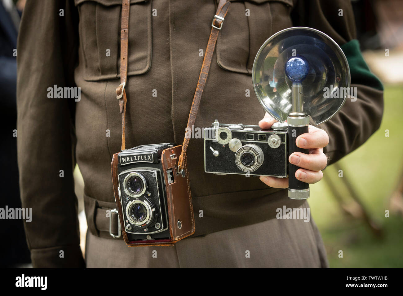 1940s cameras hi-res stock photography and images - Alamy