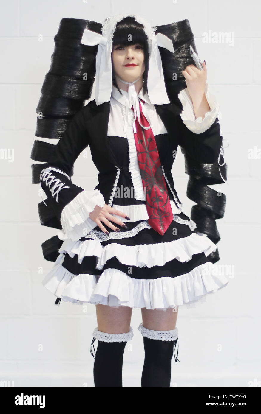 Cosplayer Sarah Carey as Celestia Ludenburg from the show Danganronpa ...