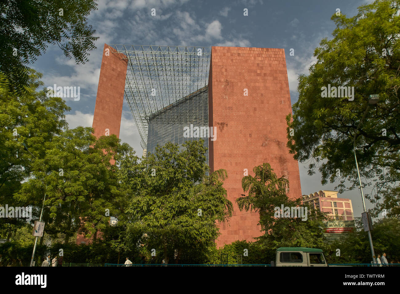 Lic building delhi hi-res stock photography and images - Alamy