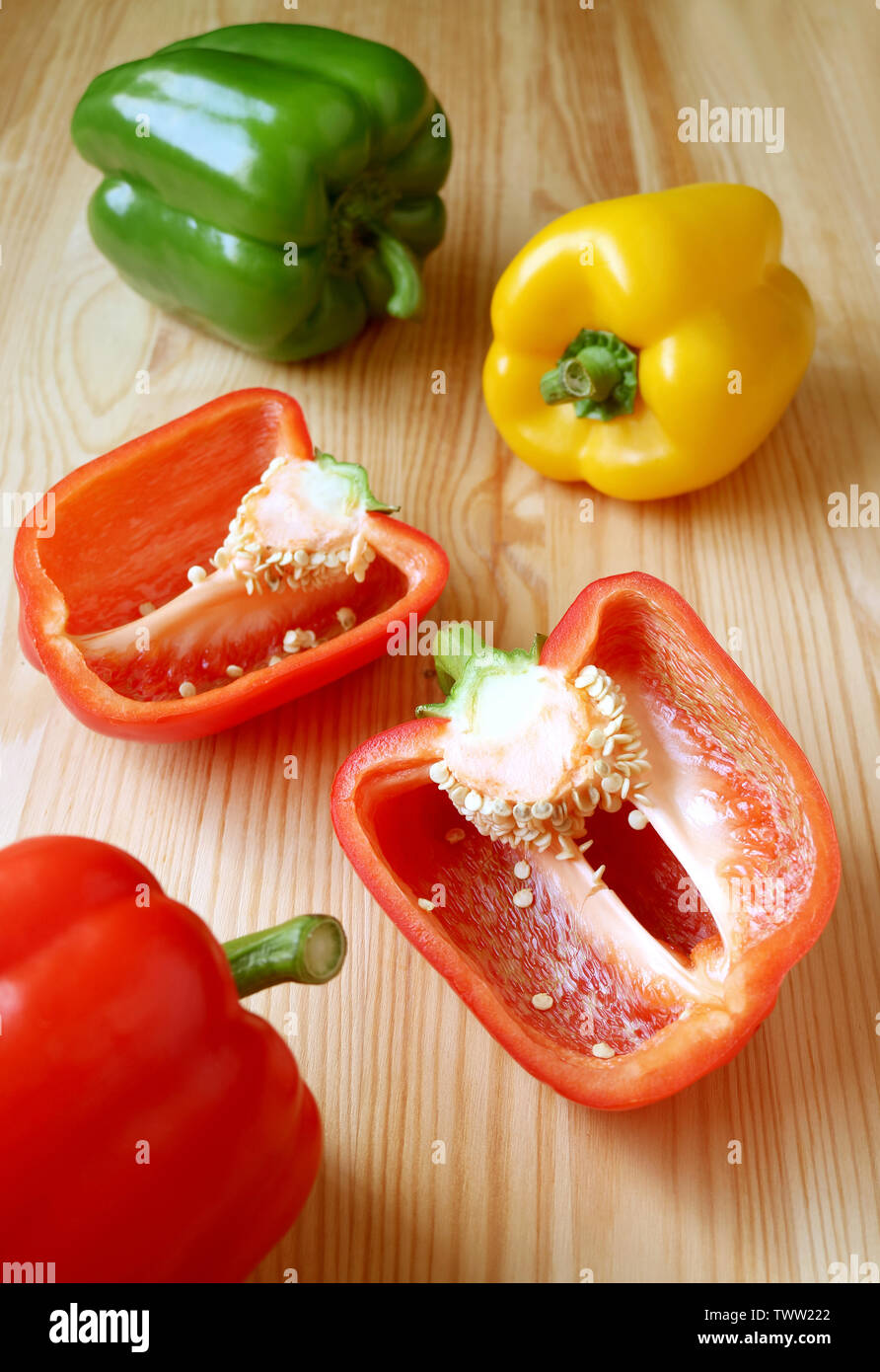 Red capsicum pepper cut in half hi-res stock photography and images - Alamy
