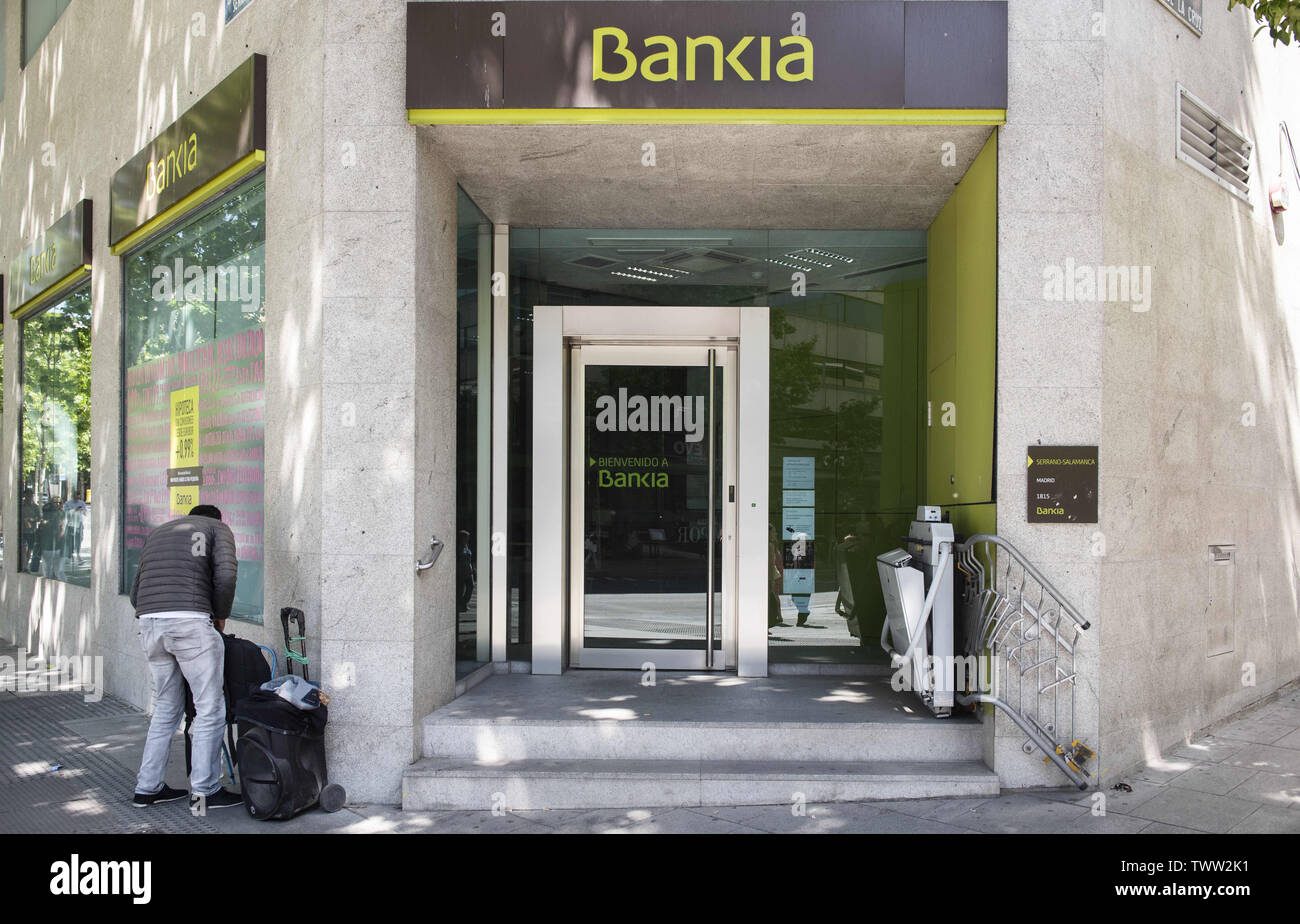 Spain. 25th May, 2019. Spanish bank branch of Bankia seen in Madrid ...