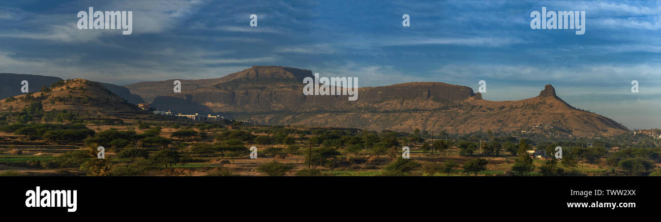 Trimbakeshwar range hi-res stock photography and images - Alamy