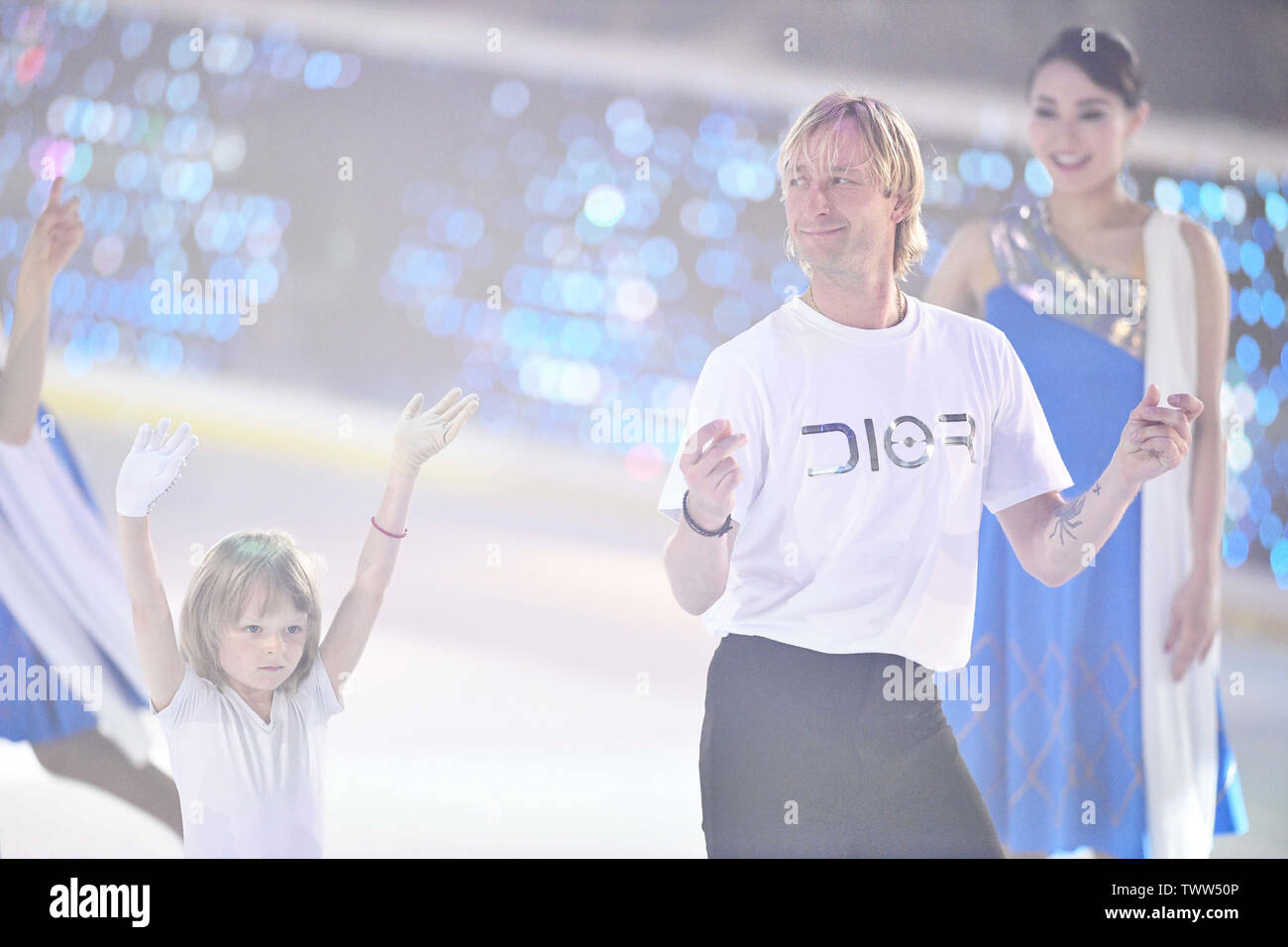 Hokkaido, Japan. Credit: MATSUO. 22nd June, 2019. (L-R) Alexander ...