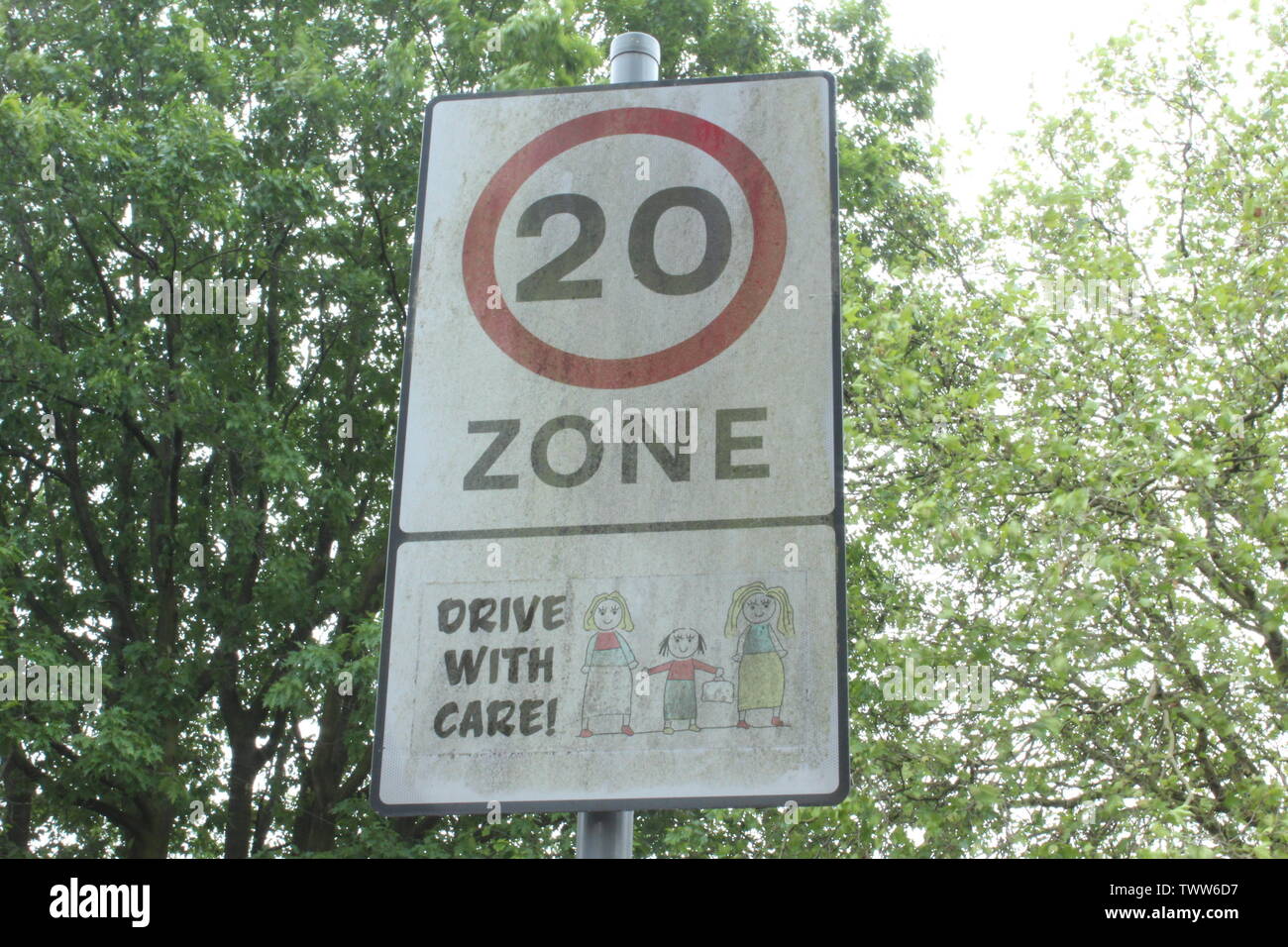 Environment zone sign hi-res stock photography and images - Alamy