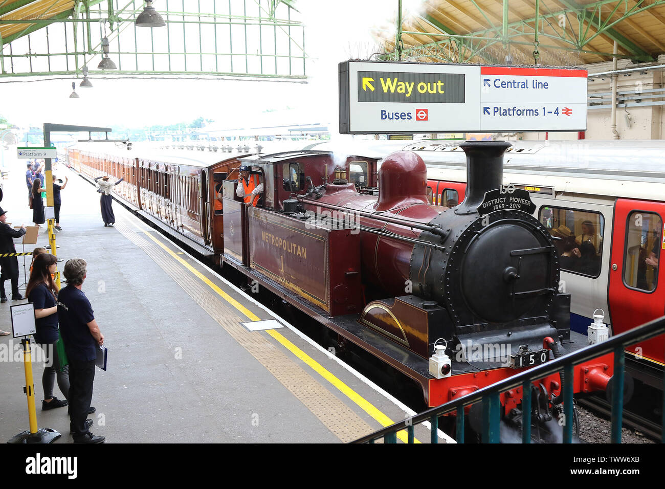 Metropolitan no 1 steam locomotive hi-res stock photography and images ...