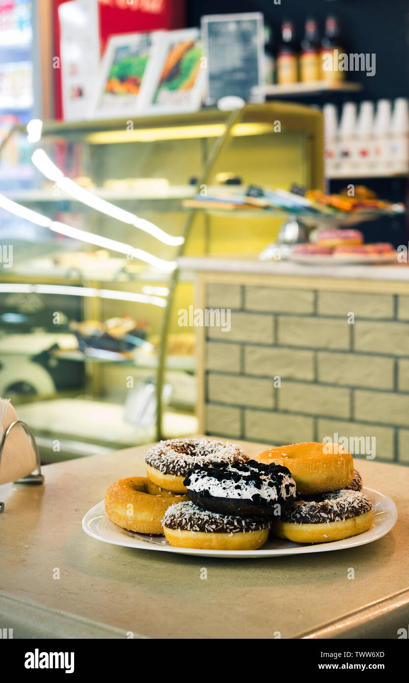 Cafe counter table hi-res stock photography and images - Alamy