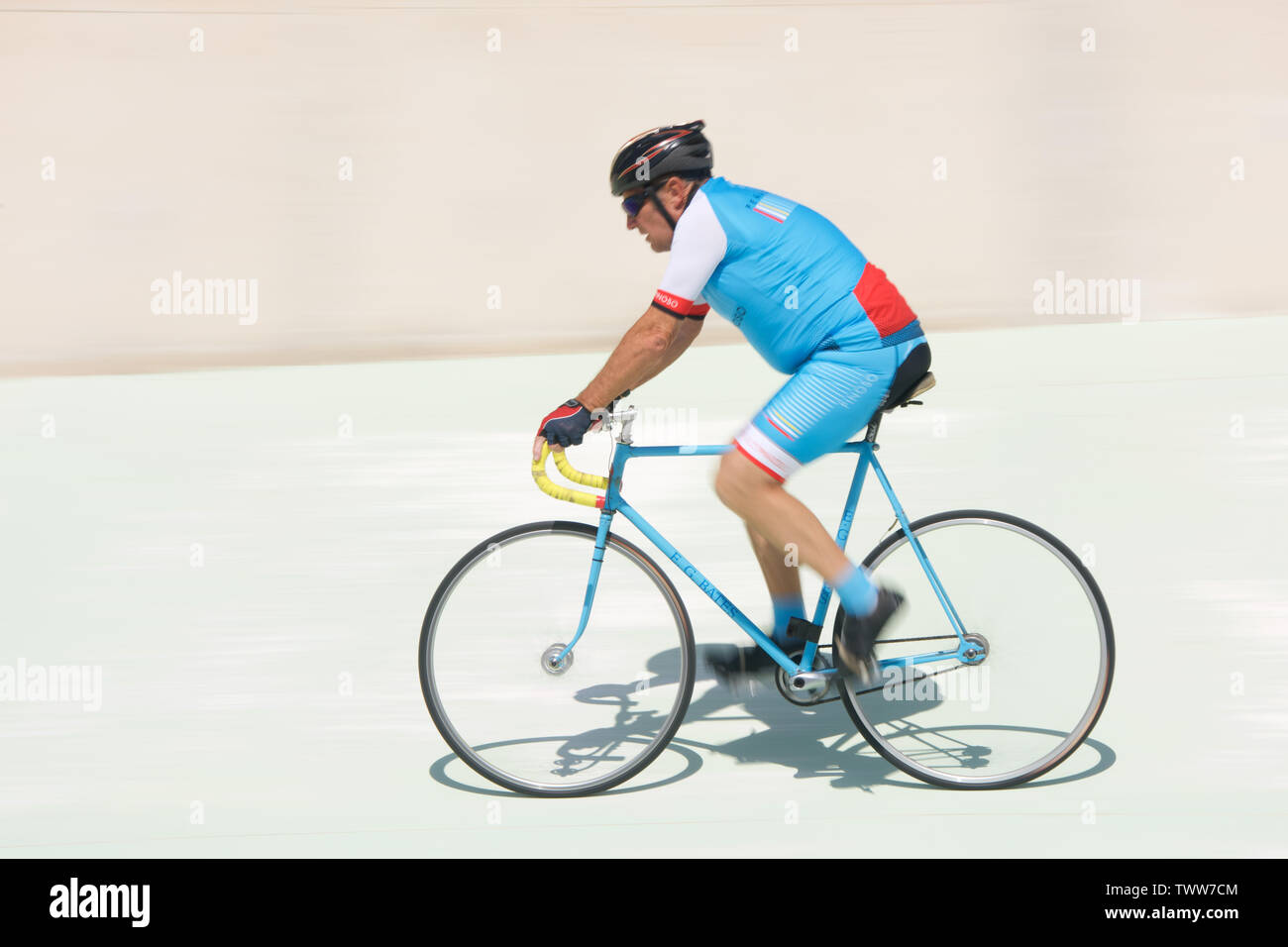 Older cyclist hi-res stock photography and images - Alamy