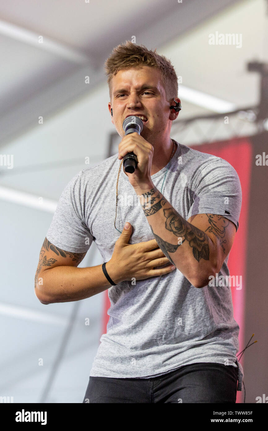 June 22, 2019 - Chicago, Illinois, U.S - LEVI HUMMON during the ...
