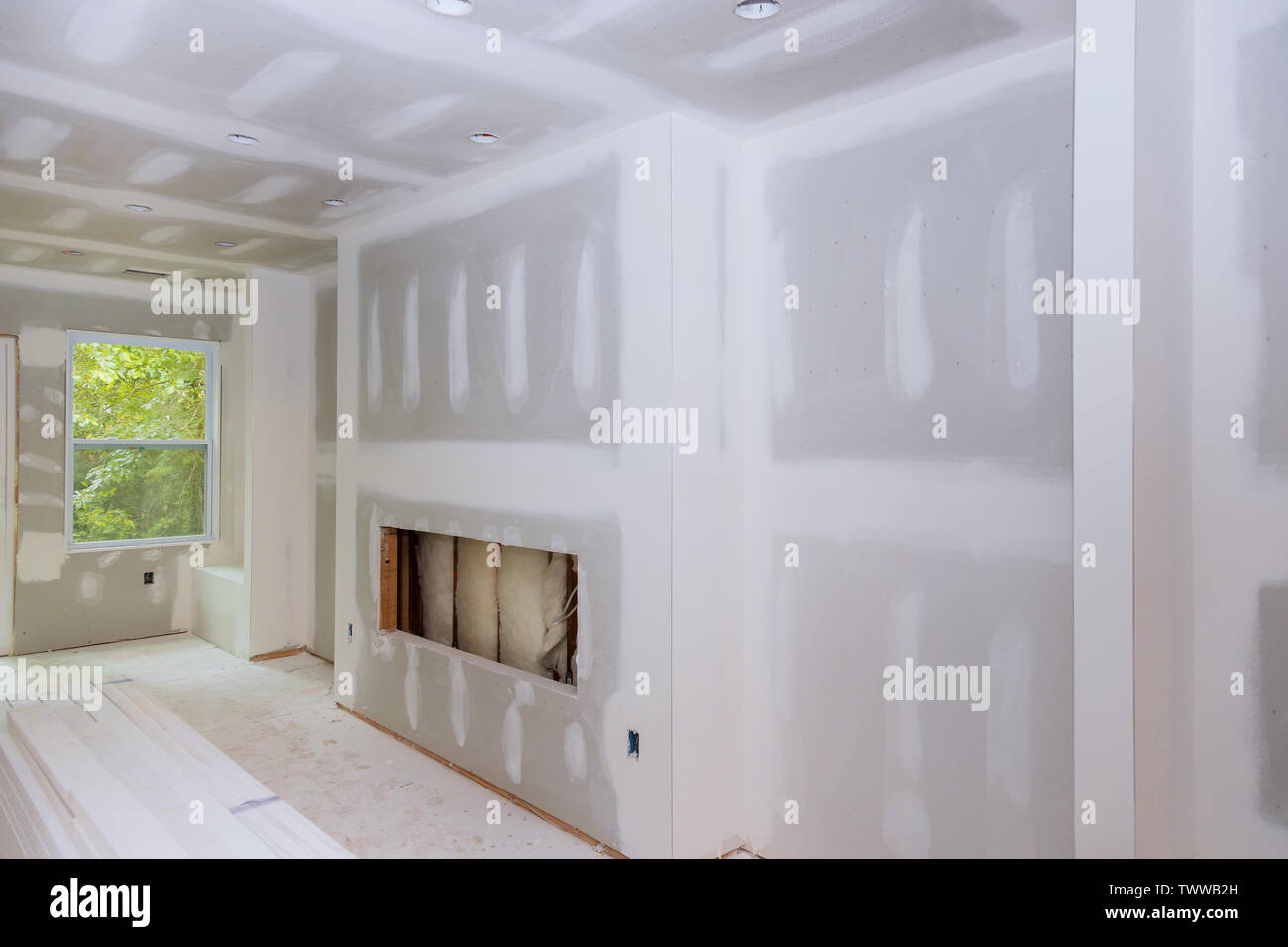 Wall without plaster hi-res stock photography and images - Alamy