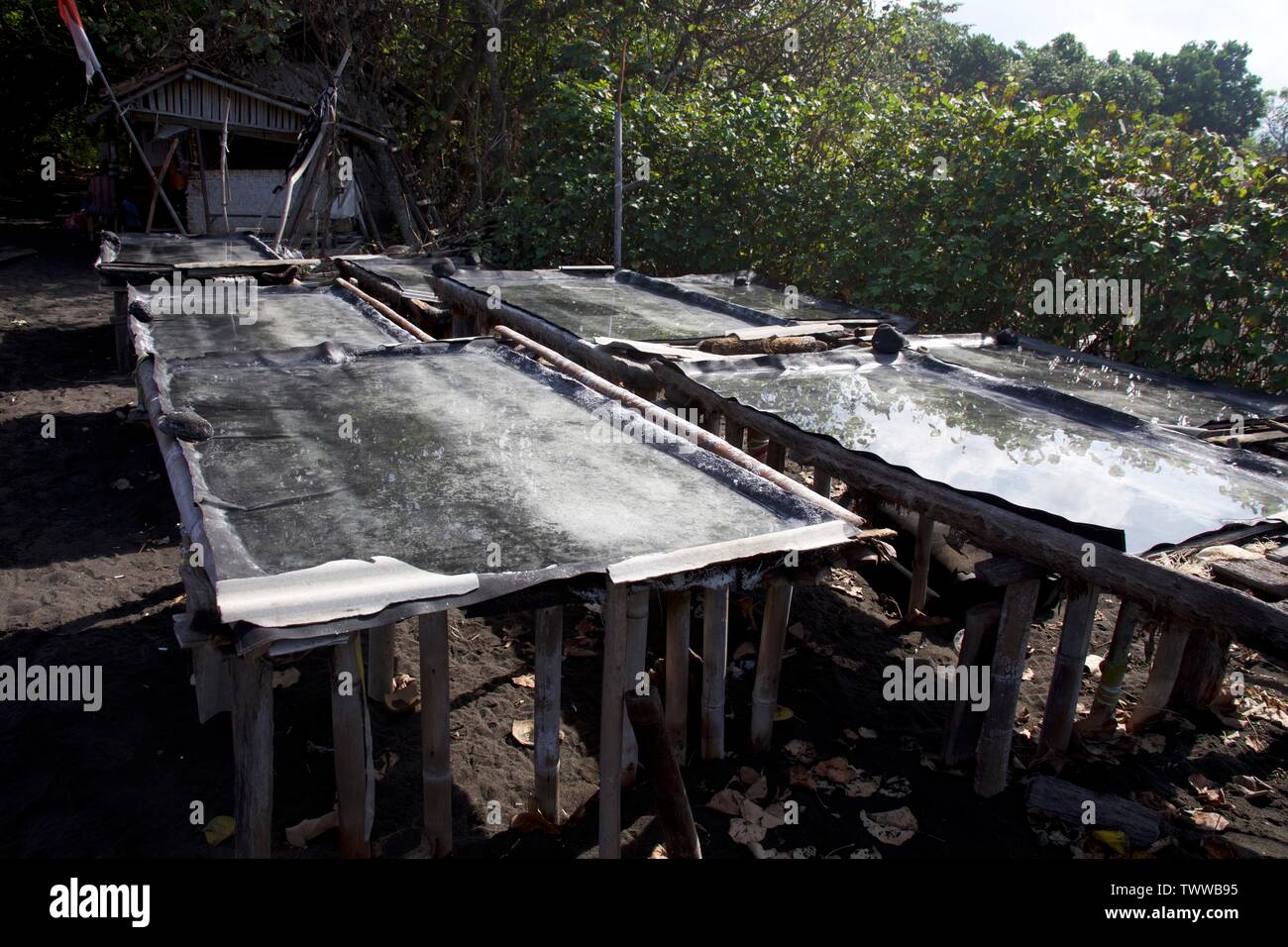 Salt makers hi-res stock photography and images - Alamy