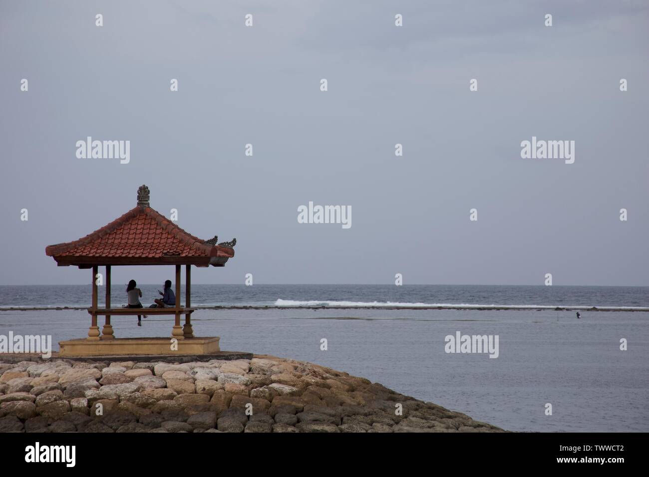 Bale structure hi-res stock photography and images - Alamy