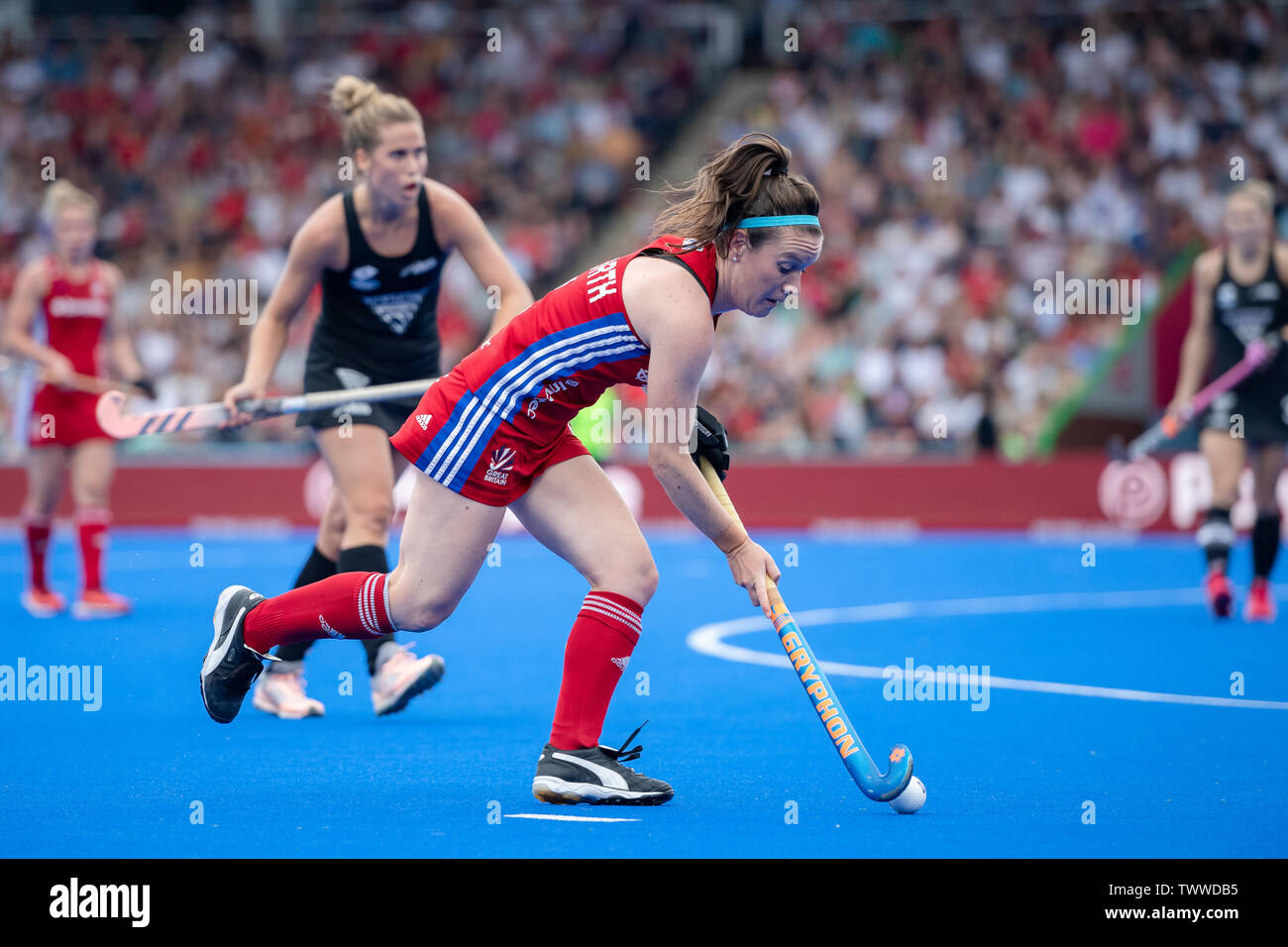 Laura unsworth hi-res stock photography and images - Alamy