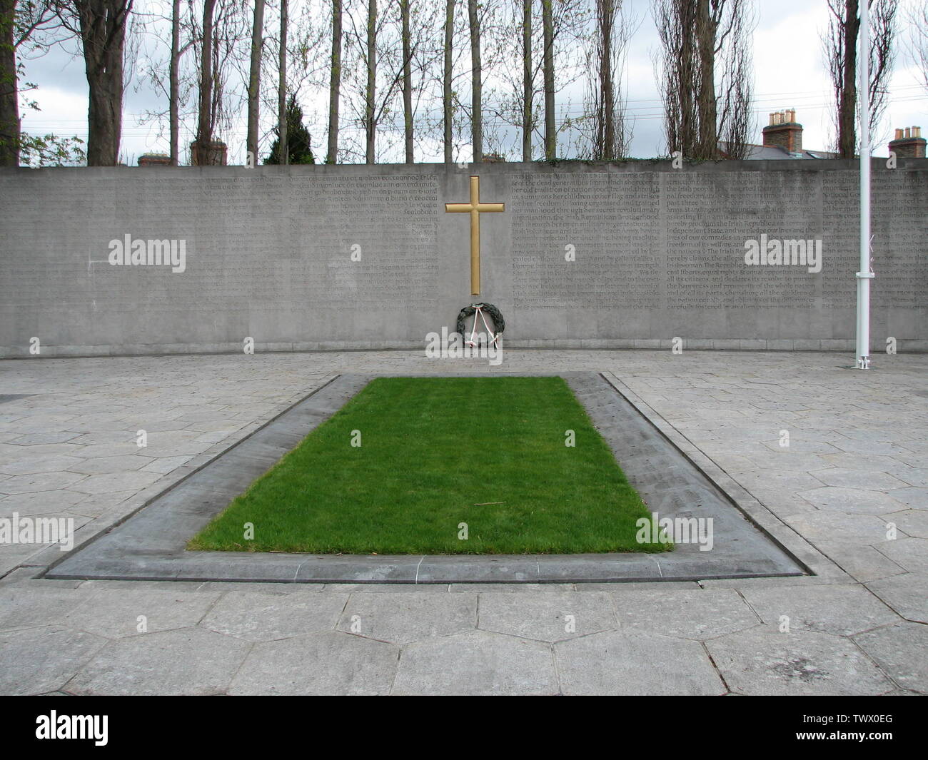 1916 memorial wall hi-res stock photography and images - Alamy