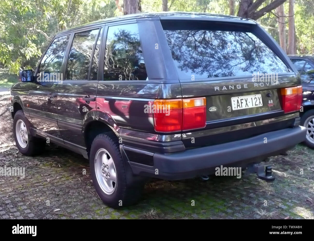 Range rover wales hi-res stock photography and images - Alamy