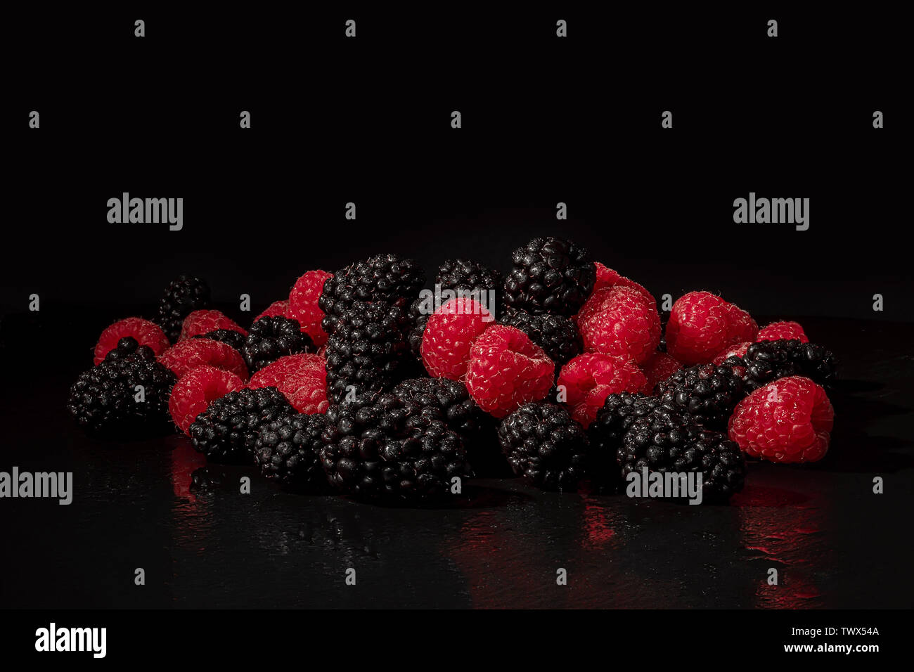 Black colour hi-res stock photography and images - Alamy