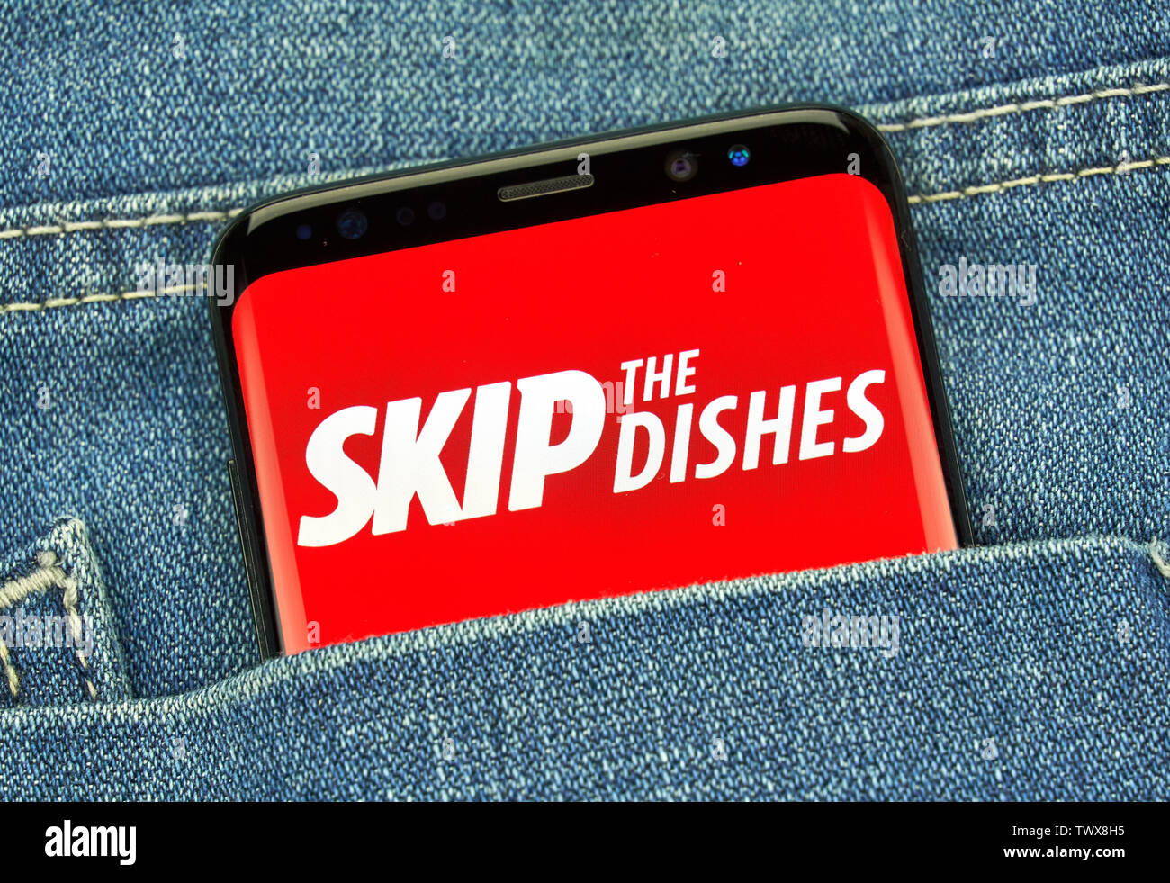 Skip dishes hi-res stock photography and images - Alamy