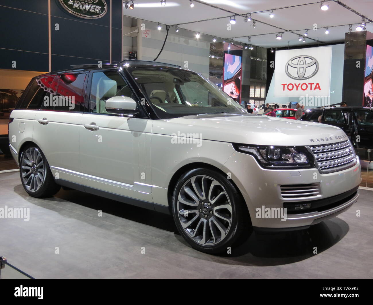 Australian range rover hi-res stock photography and images - Alamy