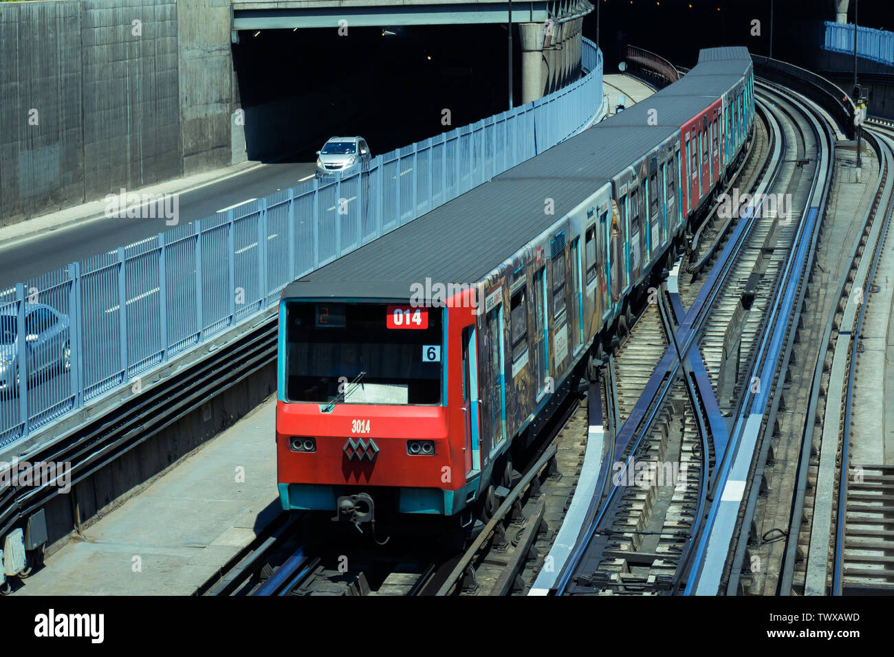 SANTIAGO, CHILE - An old Santiago Metro train between Los Héroes and ...