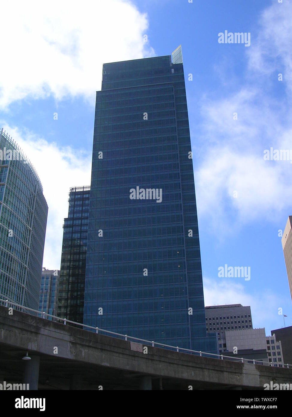 555 mission street hi-res stock photography and images - Alamy