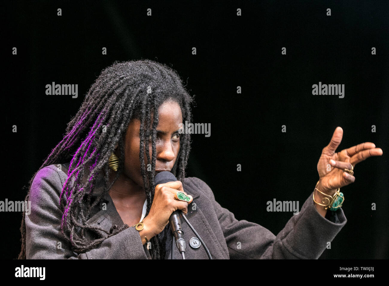 Jamaican woman singers hi-res stock photography and images - Alamy