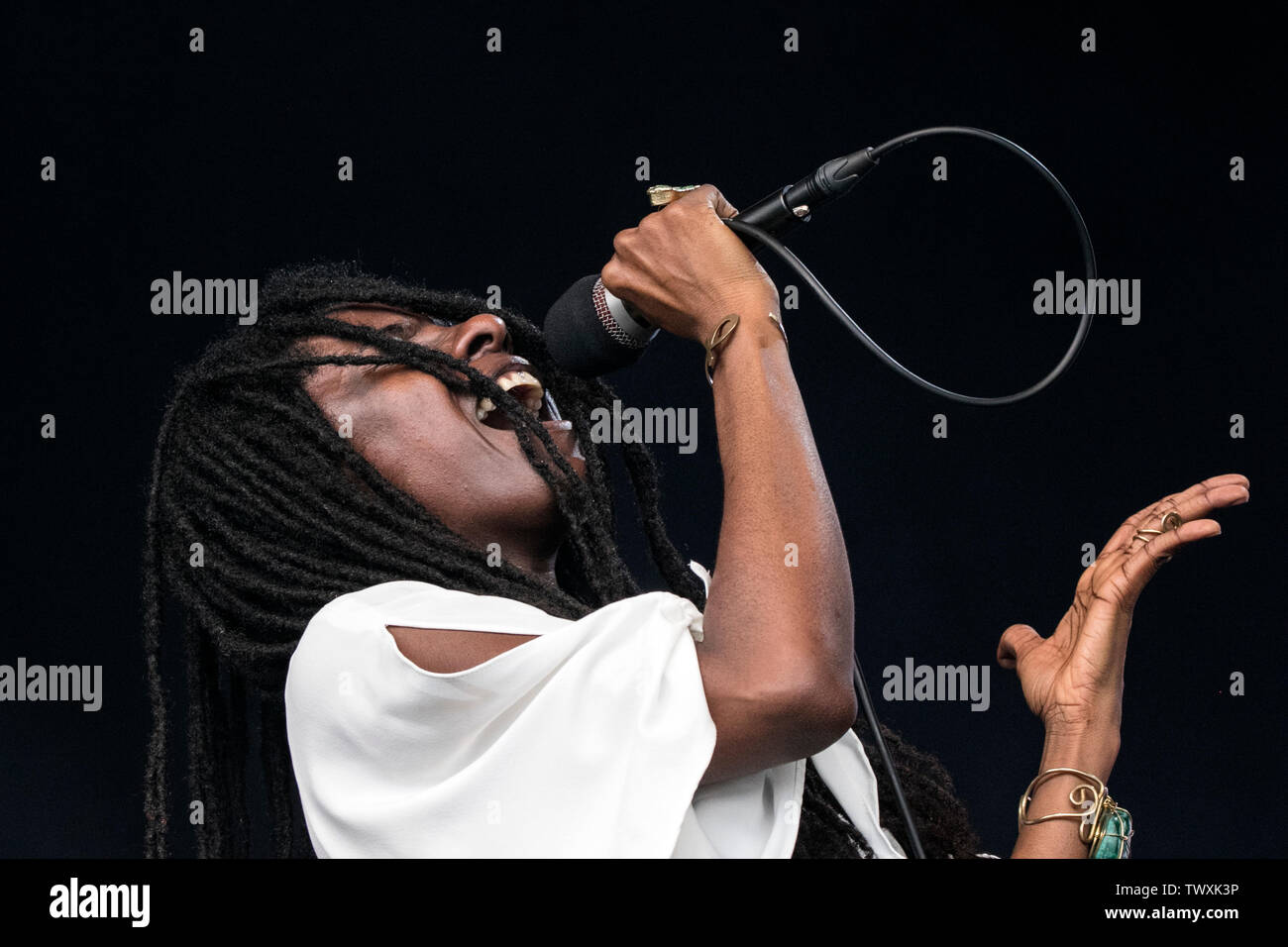 Jamaican woman singers hi-res stock photography and images - Alamy