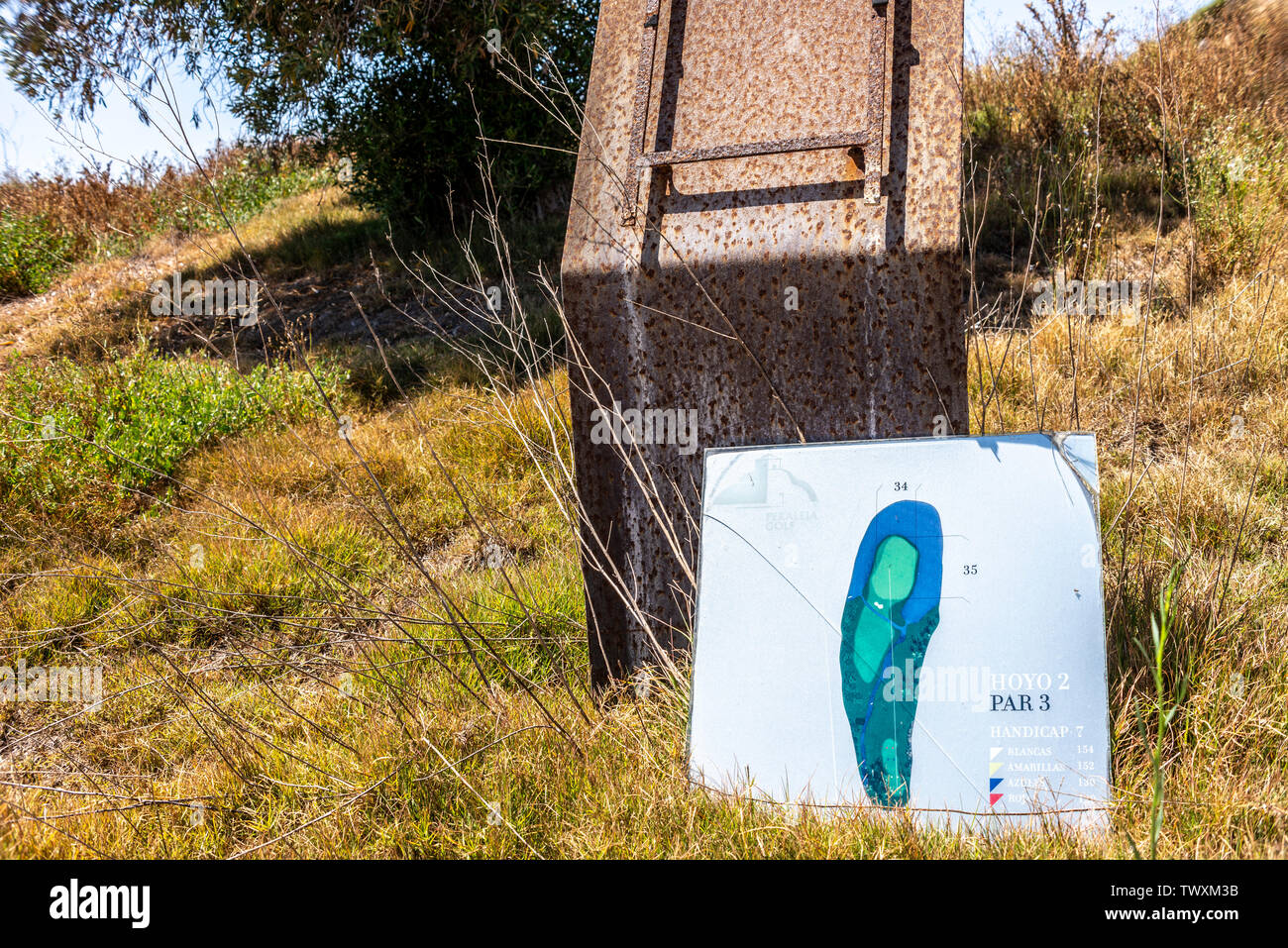 Golf hole board hi-res stock photography and images - Alamy