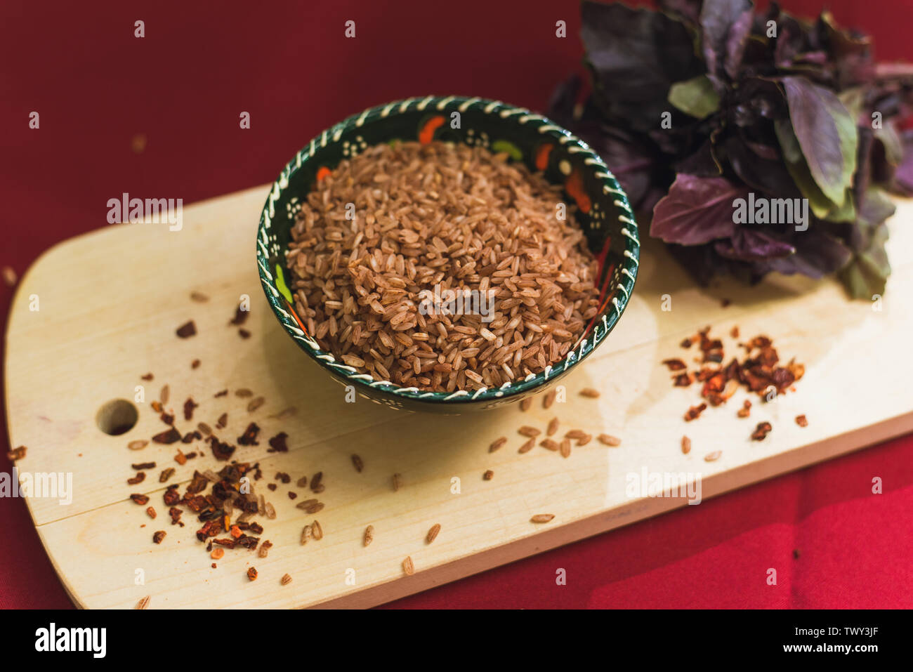 Golden color of rice seed hi-res stock photography and images - Alamy