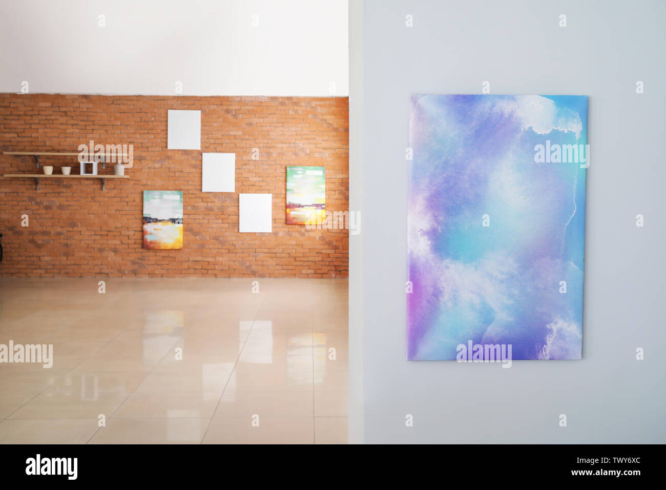 Interior of modern art gallery Stock Photo - Alamy
