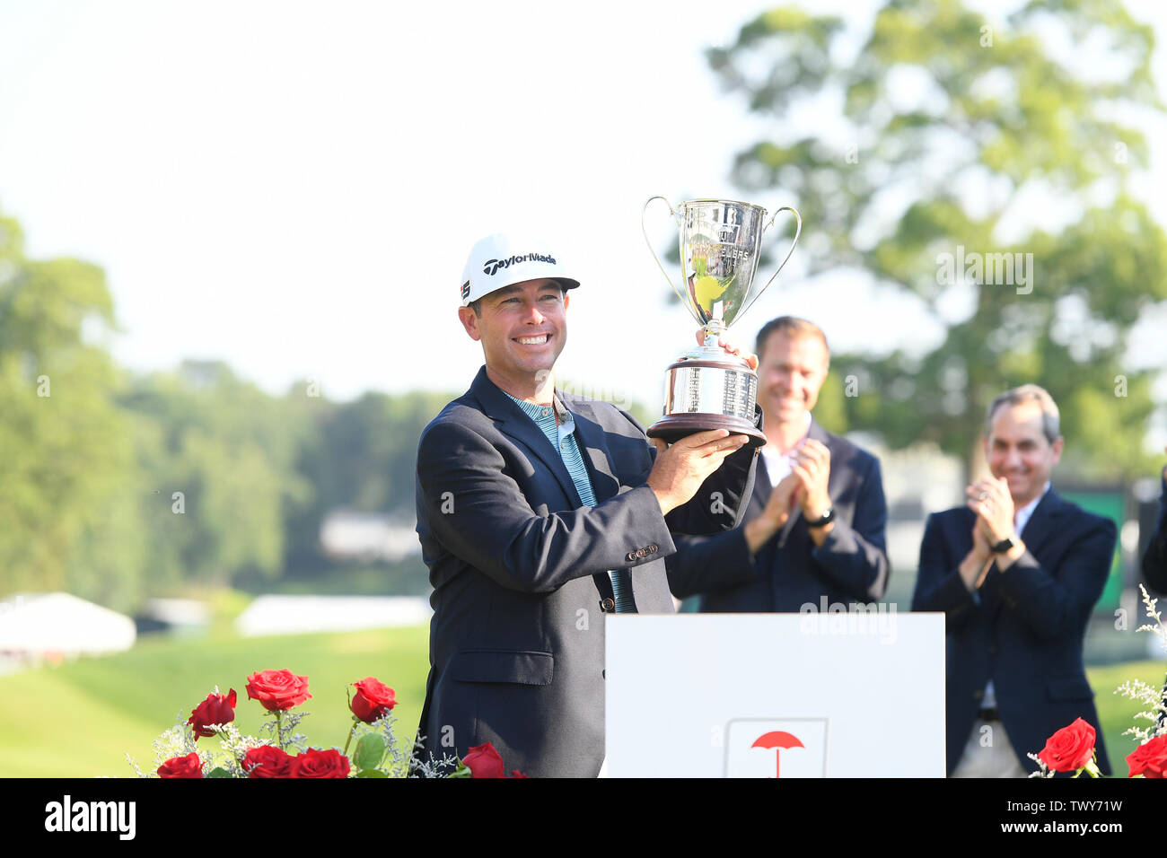 Golf players championship trophy hi-res stock photography and images ...