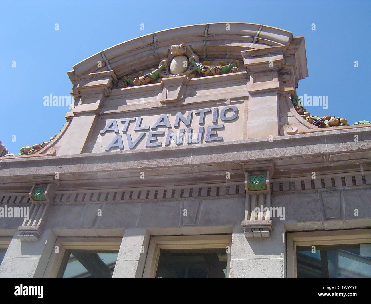 Atlantic ave brooklyn hi-res stock photography and images - Alamy