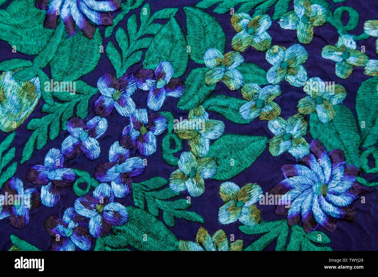 Floral embroidery hi-res stock photography and images - Alamy