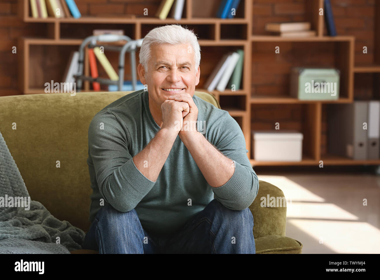 Portrait of elderly man in nursing home Stock Photo - Alamy